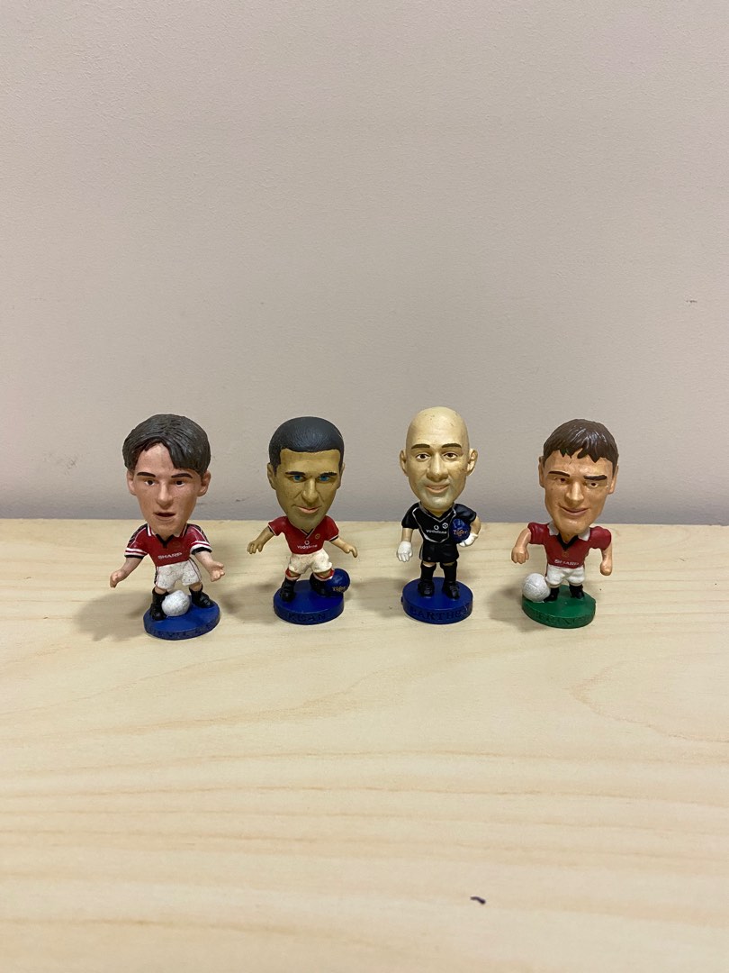 Football Figurines - Man Utd players - Gary Neville, Roy Keane, Fabien ...