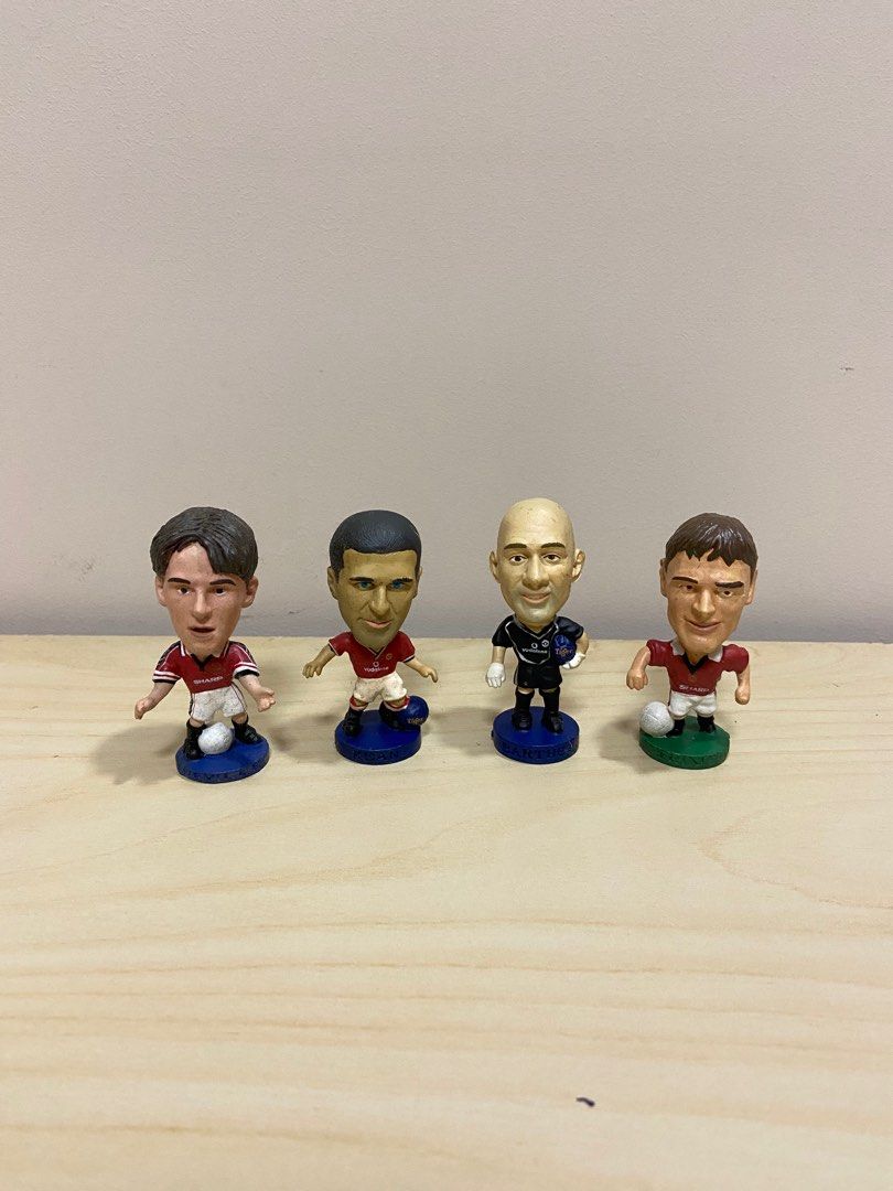Football Figurines - Man Utd players - Gary Neville, Roy Keane, Fabien ...