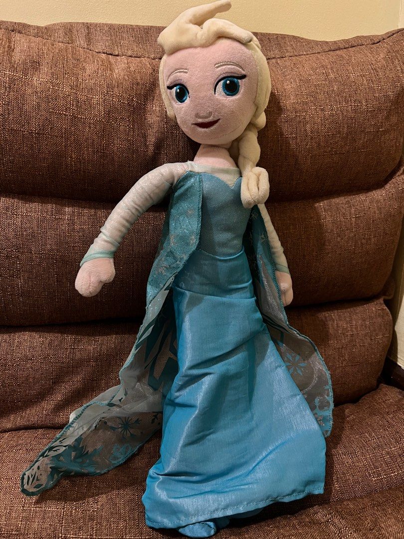Frozen Stuff Toys (Set), Hobbies & Toys, Toys & Games on Carousell