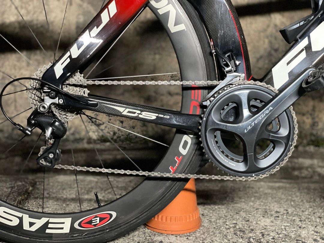 Fuji D6 Carbon Roadbike [Ultegra], Sports Equipment, Bicycles & Parts ...