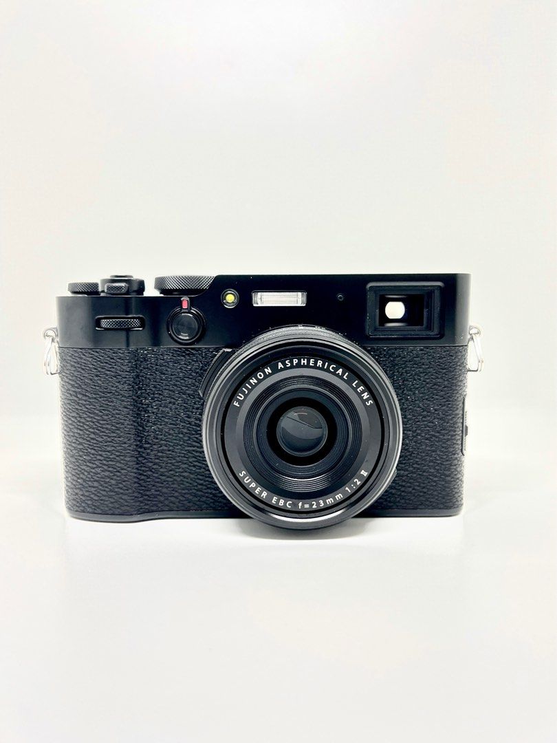 Fujifilm X100V with WCL-X100 ii, Photography, Cameras on Carousell