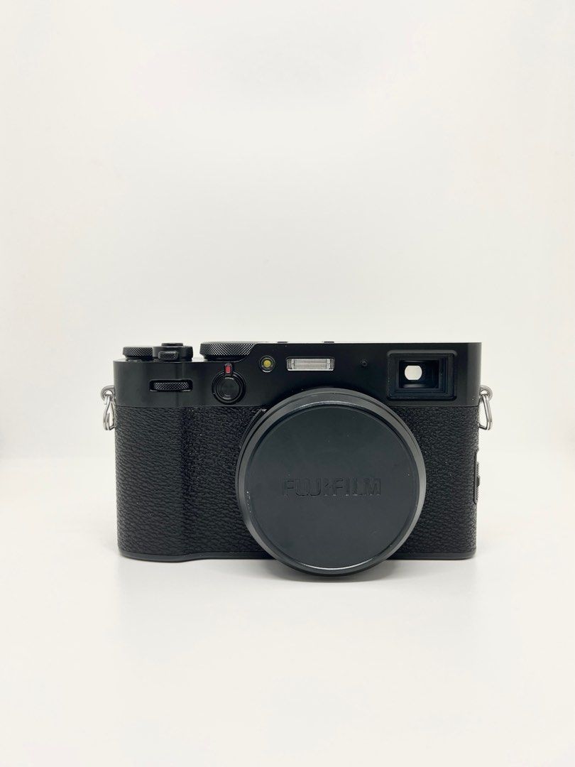 Fujifilm X100V with WCL-X100 ii, Photography, Cameras on Carousell