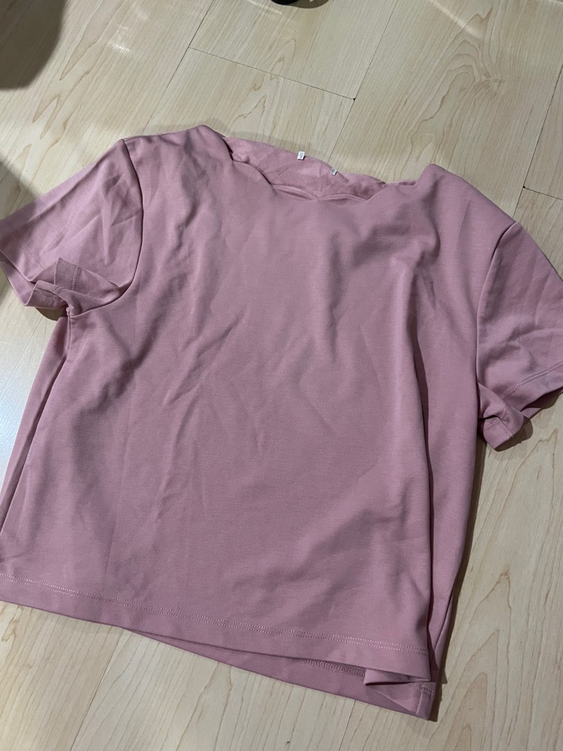 GU/ Uniqlo Pink Top, Women's Fashion, Tops, Shirts on Carousell