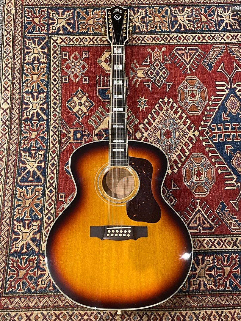 Guild F-512 Sunburst 12 String Acoustic, Hobbies & Toys, Music & Media ...
