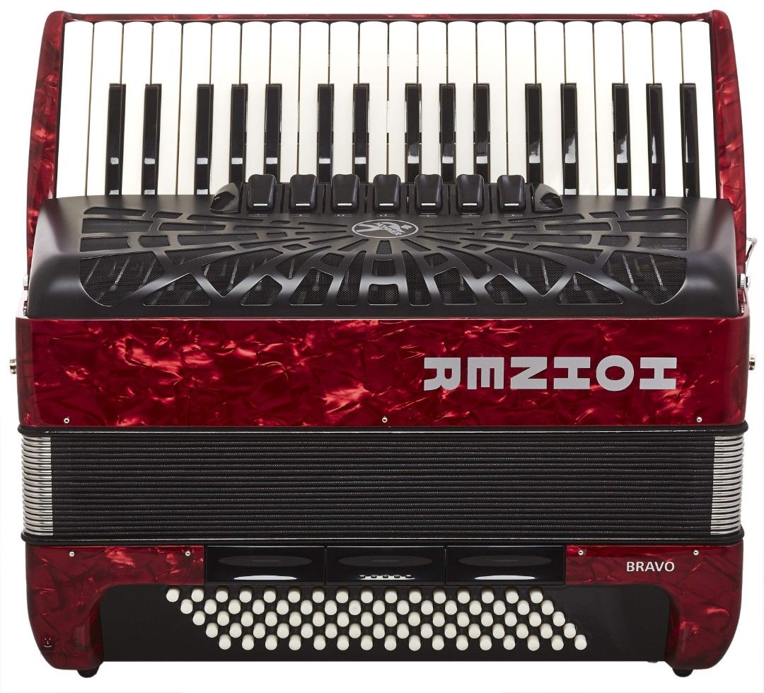 Hohner Bravo III 80 Bass Accordion, Hobbies & Toys, Music & Media ...