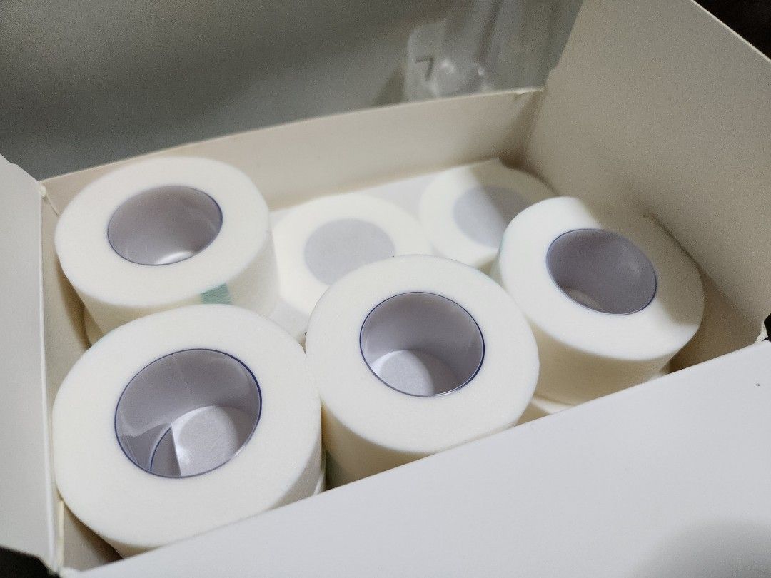 Alcohol Wipe,Sterile Non Woven Gauze, Surgical Tape, Mupirocin Ointment ...