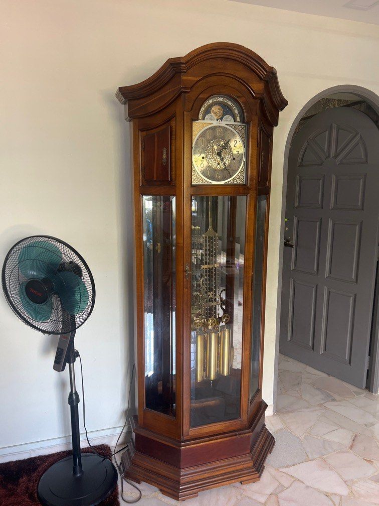 HOWARD MILLER, Furniture & Home Living, Home Decor, Clocks on Carousell