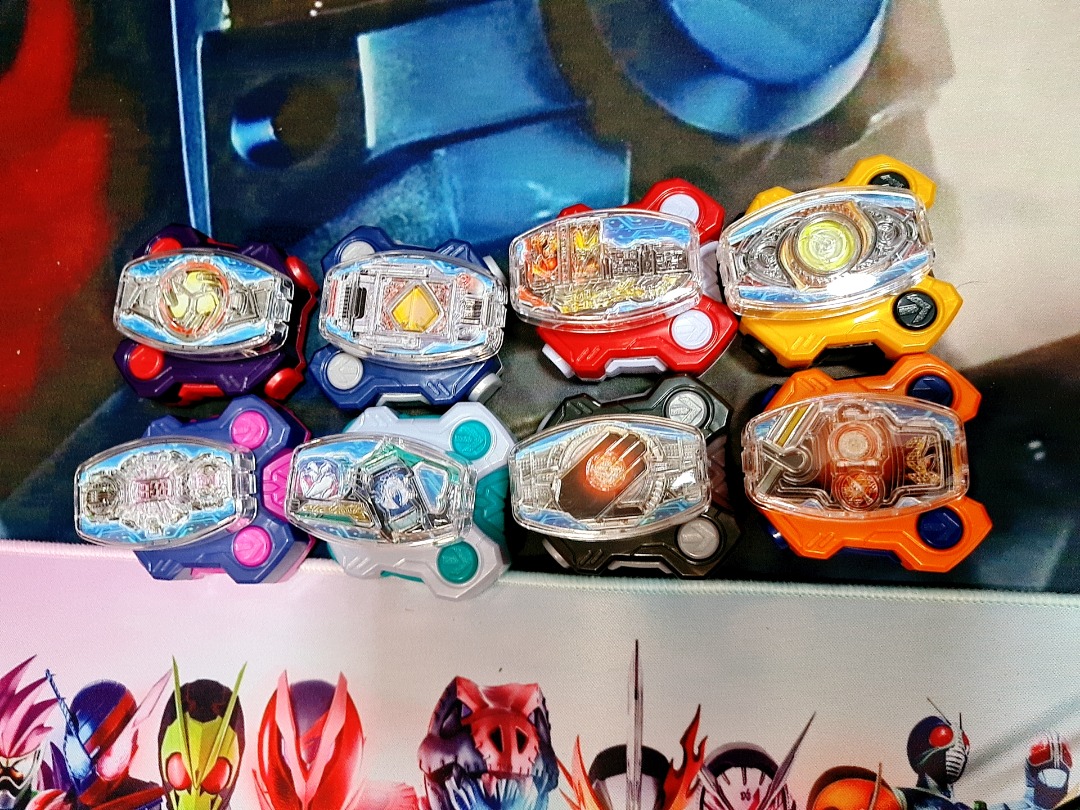 Kamen Rider Geats - Legend Rider Buckles (GP Gashapon), Hobbies & Toys ...