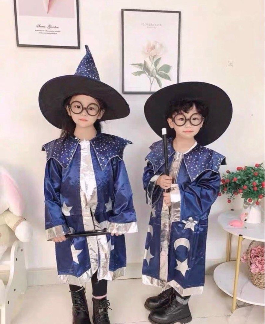 Kid magicien wizard costume 90cm, Hobbies & Toys, Toys & Games on Carousell