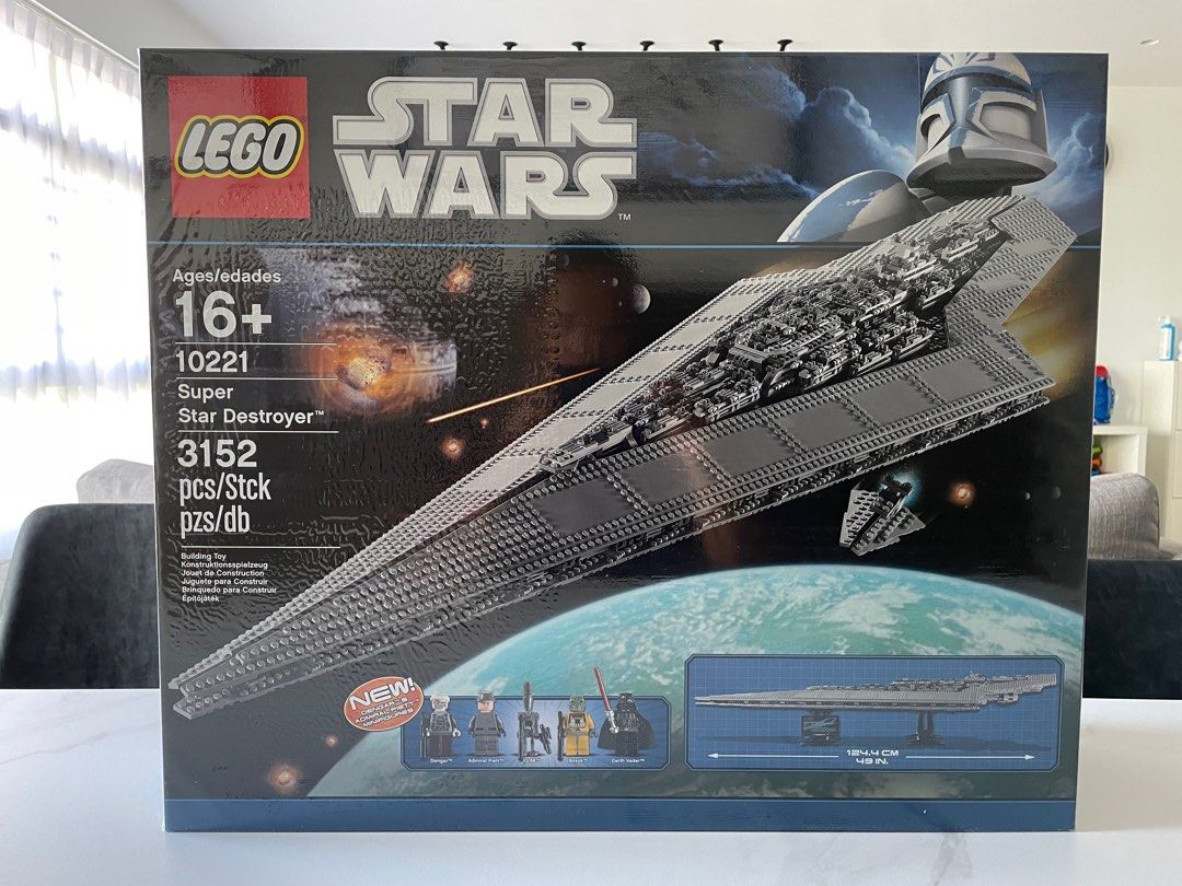 Lego 10221 UCS Super Star Destroyer, Hobbies & Toys, Toys & Games on ...