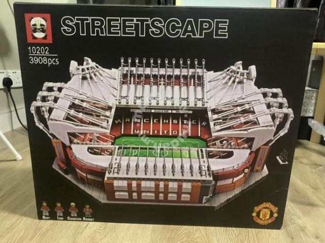 Lego - Manchester United, Hobbies & Toys, Toys & Games on Carousell