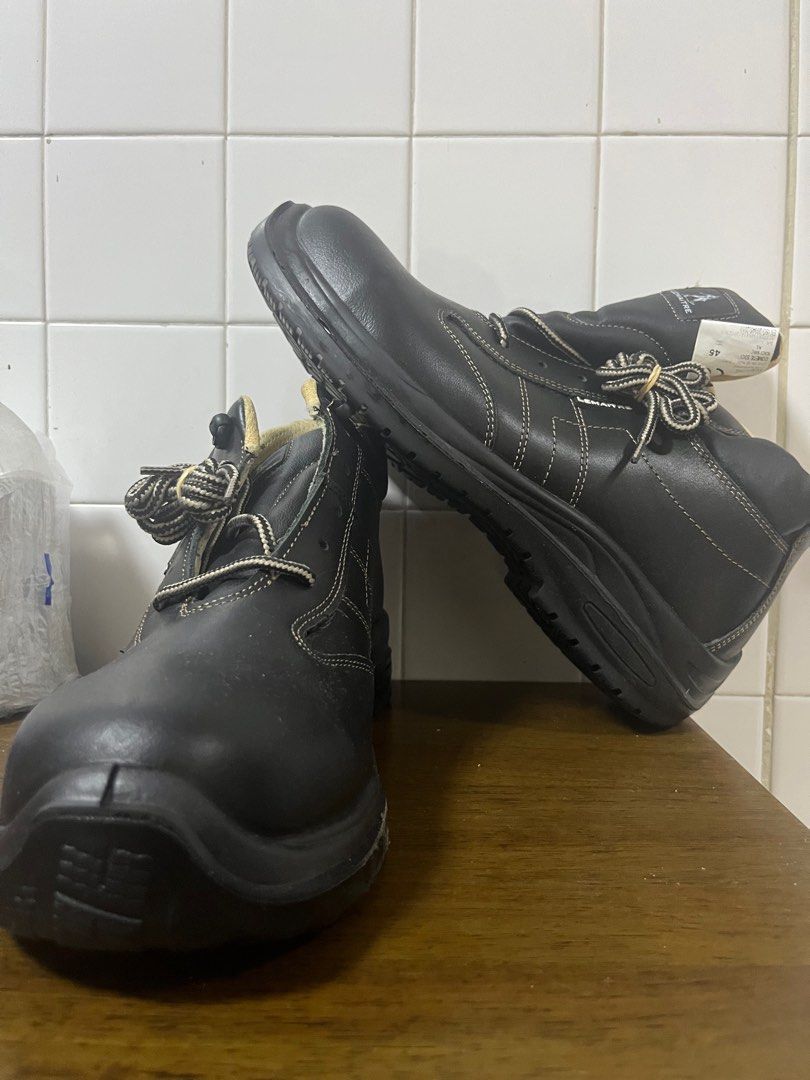 Lemaitre Safety Shoes, Men's Fashion, Footwear, Boots on Carousell