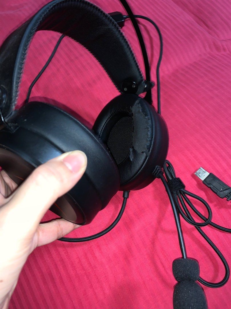 Lenovo Legion Y360 Gaming Headphone, Audio, Headphones & Headsets on Carousell