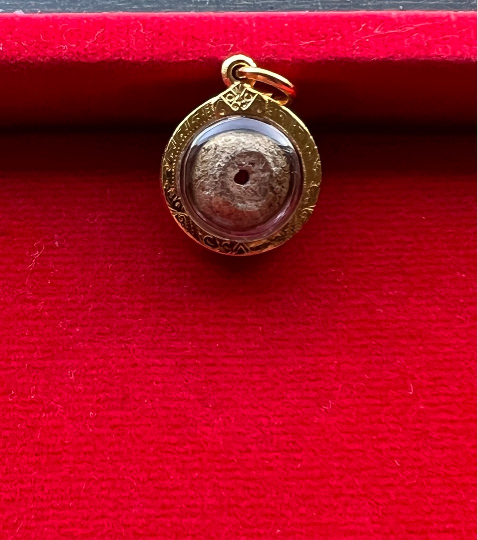 Lp Tim Med Prakam Loop Om (念珠路翁）, Hobbies & Toys, Memorabilia ...