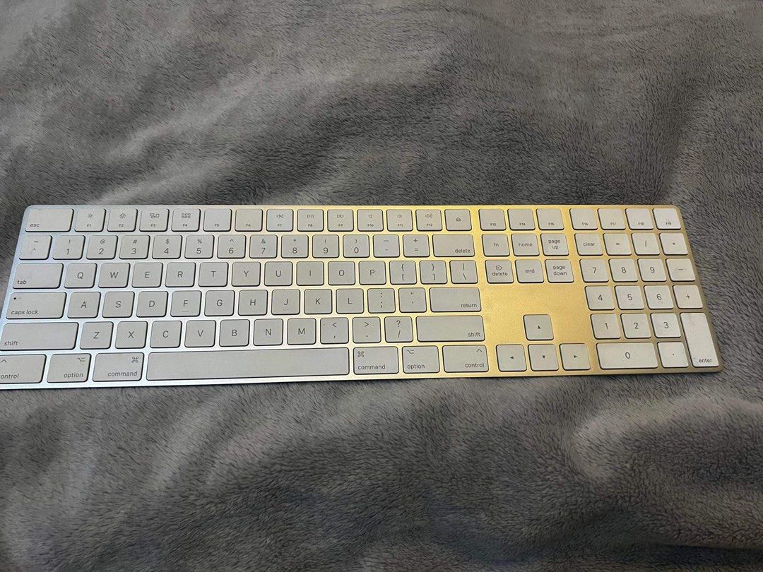 MAGIC KEYBOARD WITH NUMPAD ( NO TOUCH ID ), Computers & Tech, Parts ...