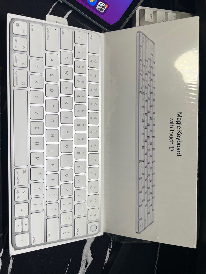 MAGIC KEYBOARD WITH TOUCH ID, Computers & Tech, Parts & Accessories ...