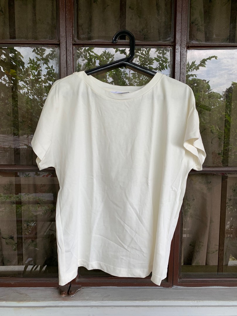 Mango Plain white shirt, Women's Fashion, Tops, Blouses on Carousell