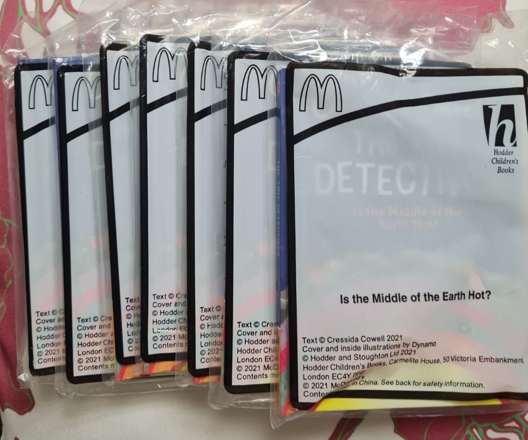 Mcdonald's Book (The Tiny Detectives - Is The Middle Of The Earth Hot ...