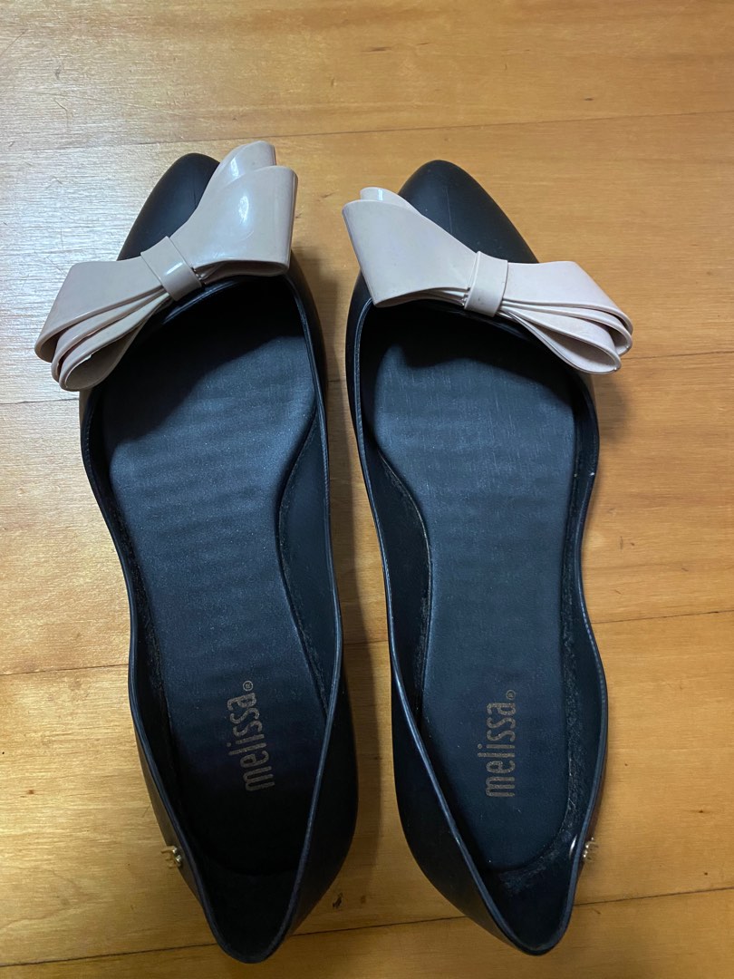 Melissa Jelly Flats, Women's Fashion, Footwear, Flats on Carousell