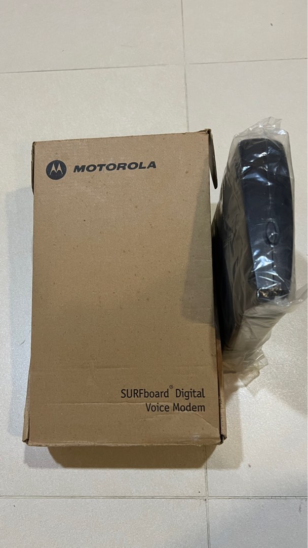 Motorola surfboard digital voice modem, Computers & Tech, Parts ...