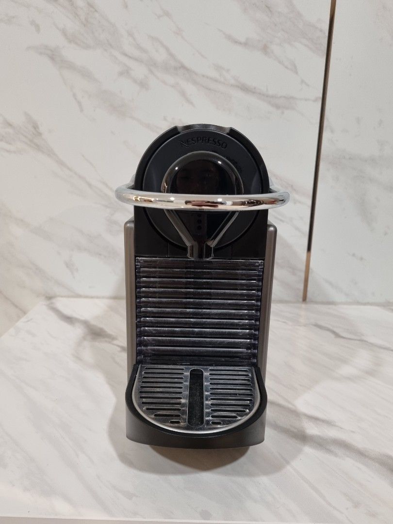 Nespresso Coffee Machine (Pixie), TV & Home Appliances, Kitchen ...