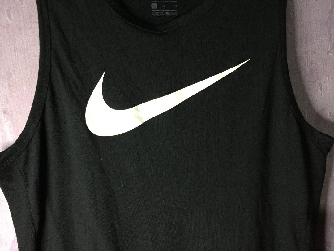 NIKE SANDO, Men's Fashion, Activewear on Carousell