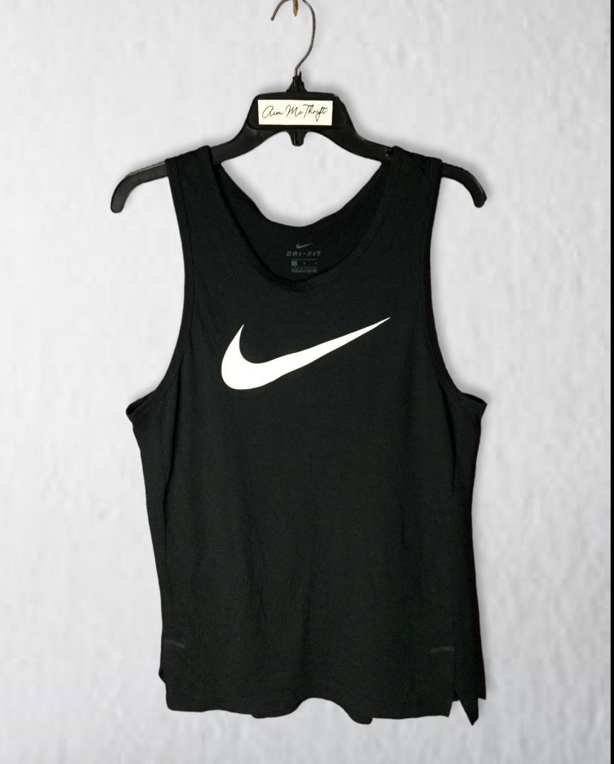 NIKE SANDO, Men's Fashion, Activewear on Carousell