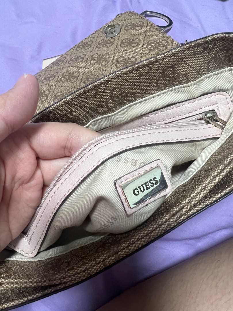 Original GUESS handbag $100, Women's Fashion, Bags & Wallets, Shoulder ...