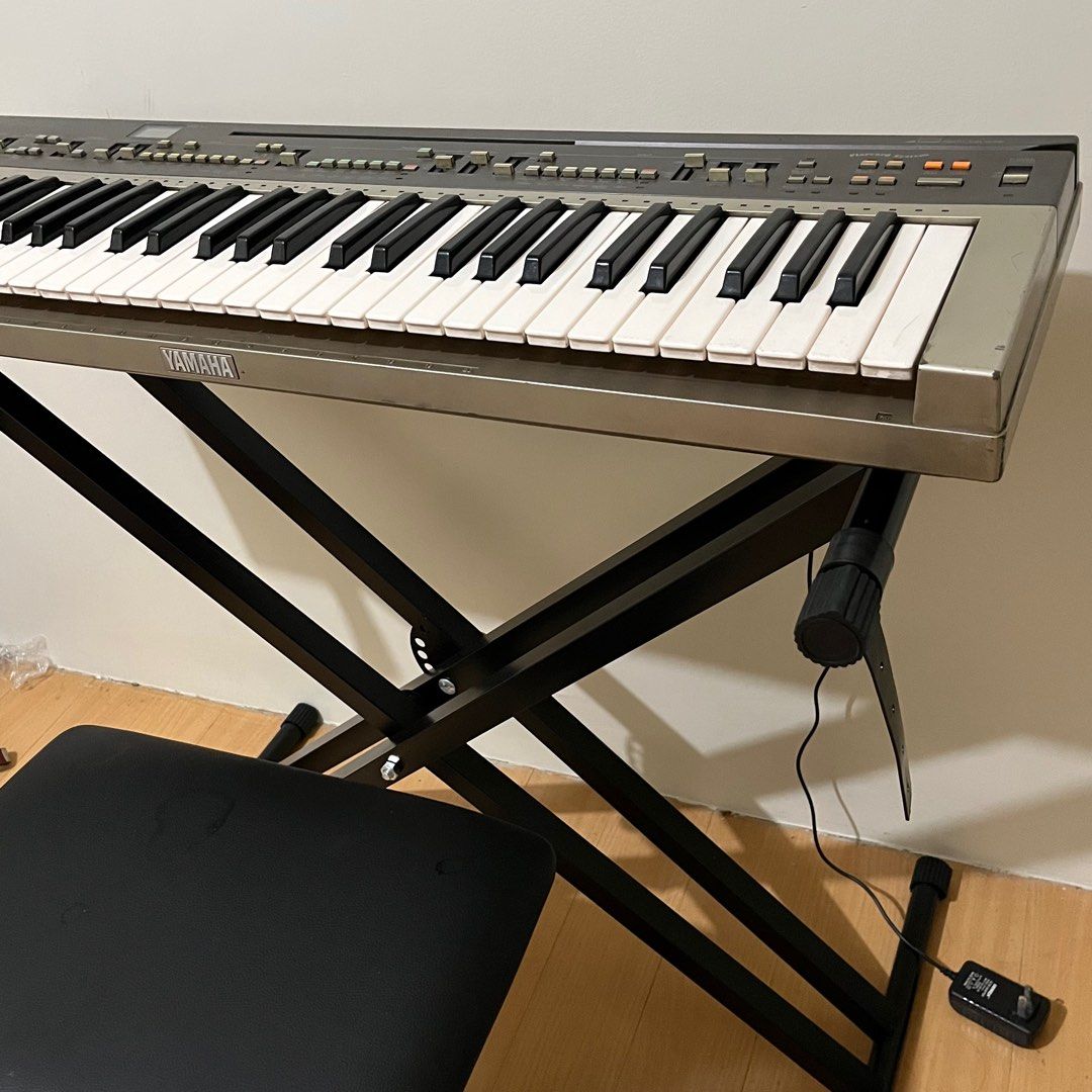 Piano with stand and stool ; Portatone YAMAHA PC-1000 Keyboard / 1983 ...
