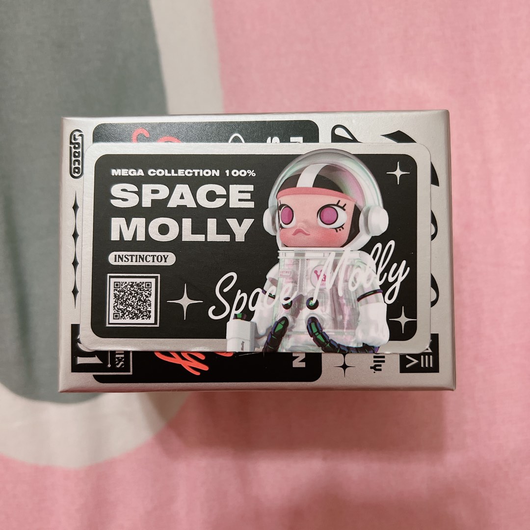 Popmart Mega Collection 100% Space Molly - Instinctoy, Hobbies & Toys ...