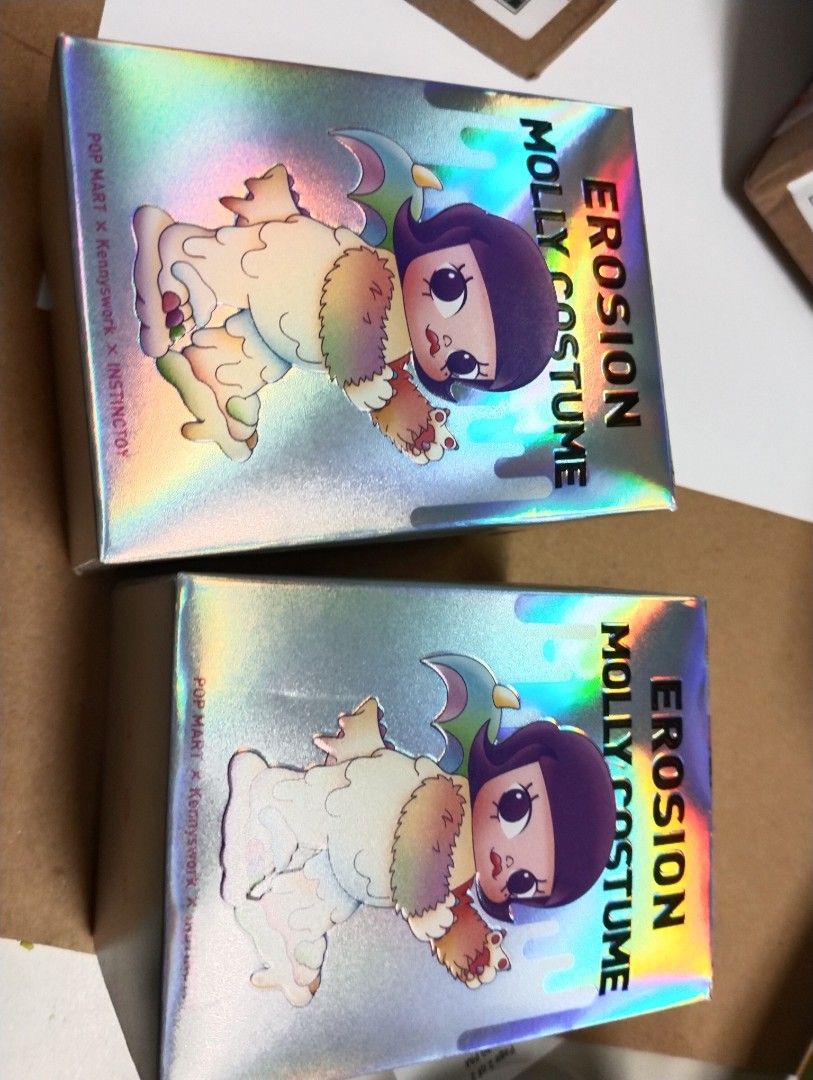 Popmart Special color Molly Halloween x Instinctoy arttoy, Hobbies ...