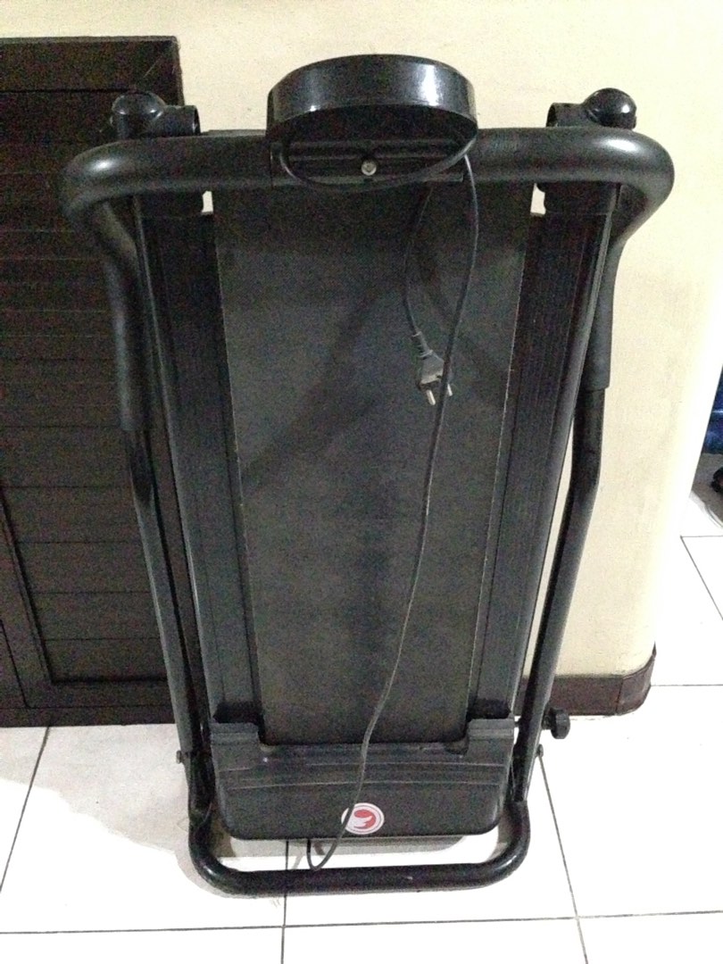 Power Walker Treadmill - Good as new - Still Working - 250Volts, Sports ...