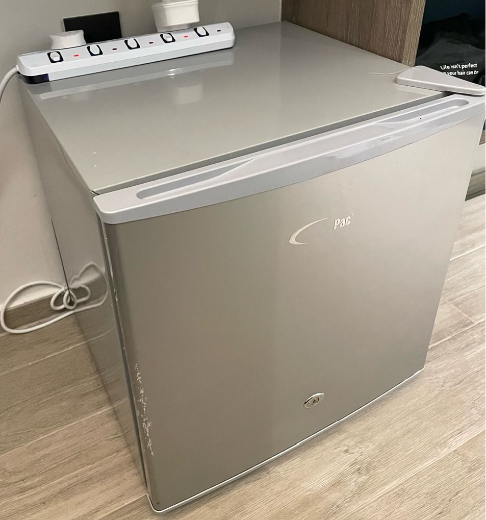 PowerPac PPBF555 Mini Bar Fridge, 50L Silver, TV & Home Appliances ...