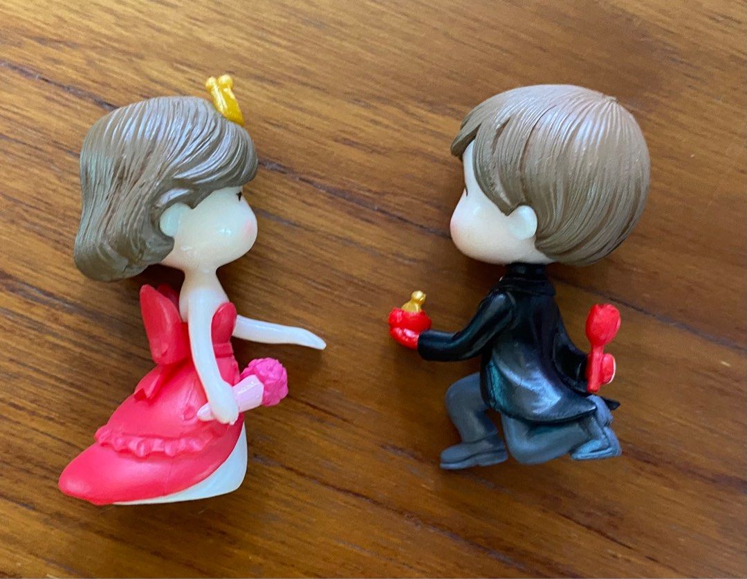 Proposal figurines, Hobbies & Toys, Toys & Games on Carousell