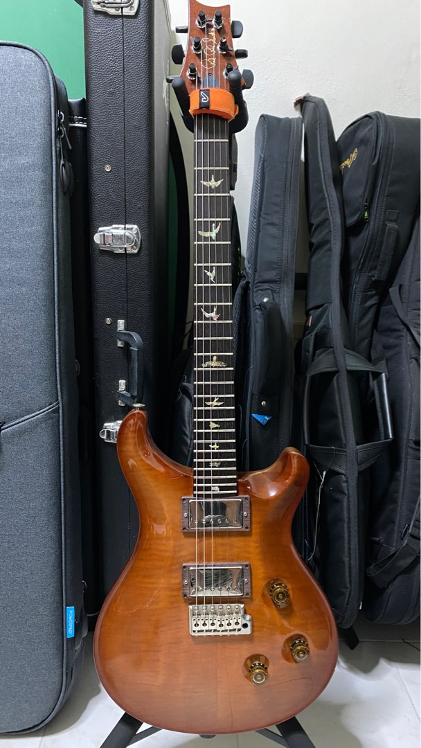 PRS Custom 24 Amber, Hobbies & Toys, Music & Media, Musical Instruments on Carousell