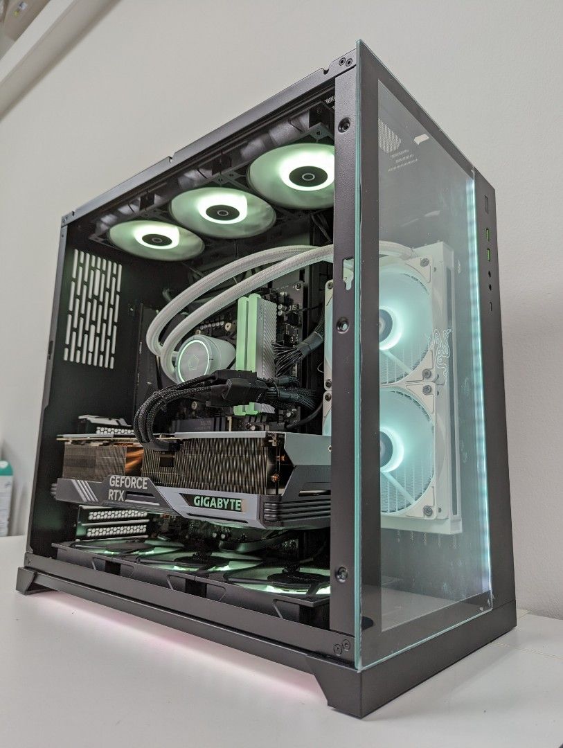 RAZER LIANLI X RTX 4090 custom Gaming PC max out cyberpunk Minecraft ...