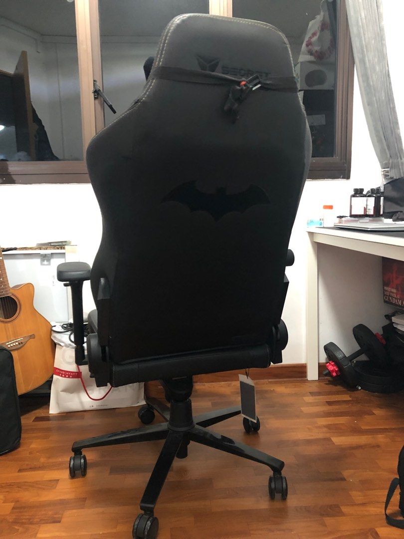 Secret lab the dark knight, Furniture & Home Living, Furniture, Chairs ...