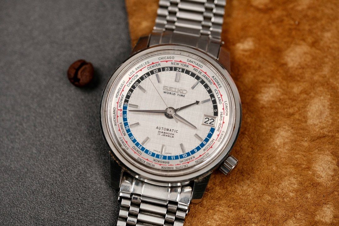 Seiko 6217, Men's Fashion, Watches & Accessories, Watches on Carousell