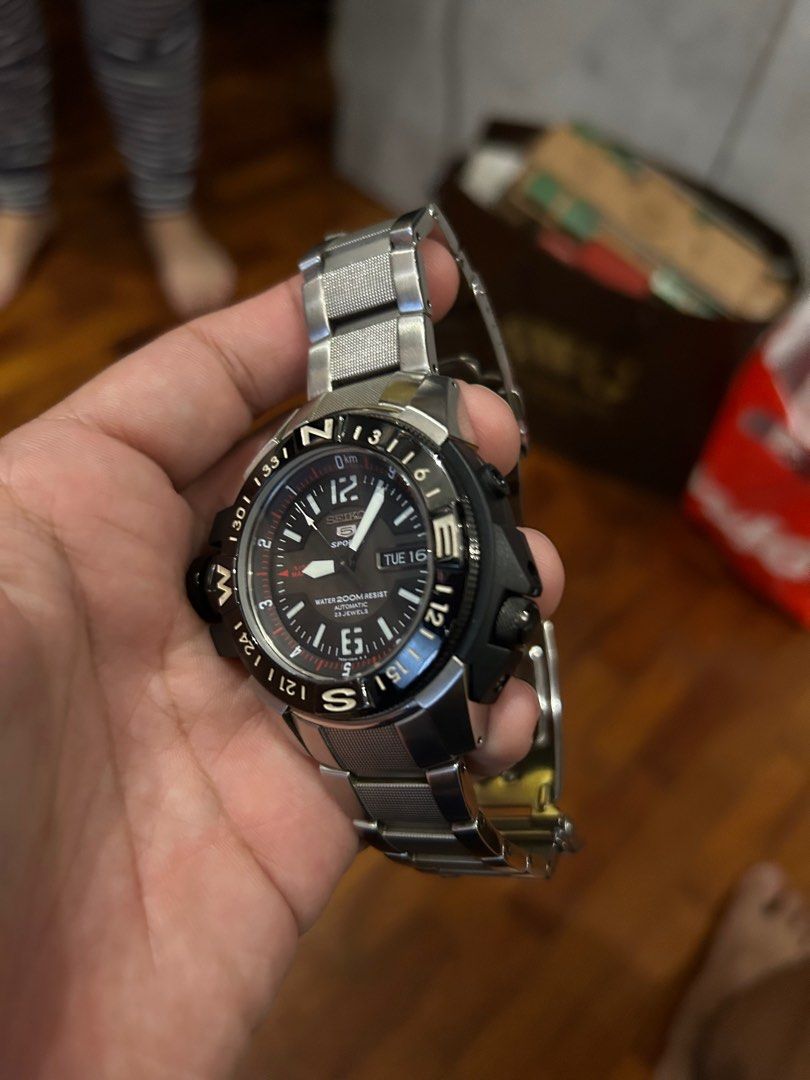 Seiko Skz229 Map Meter, Men's Fashion, Watches & Accessories, Watches ...