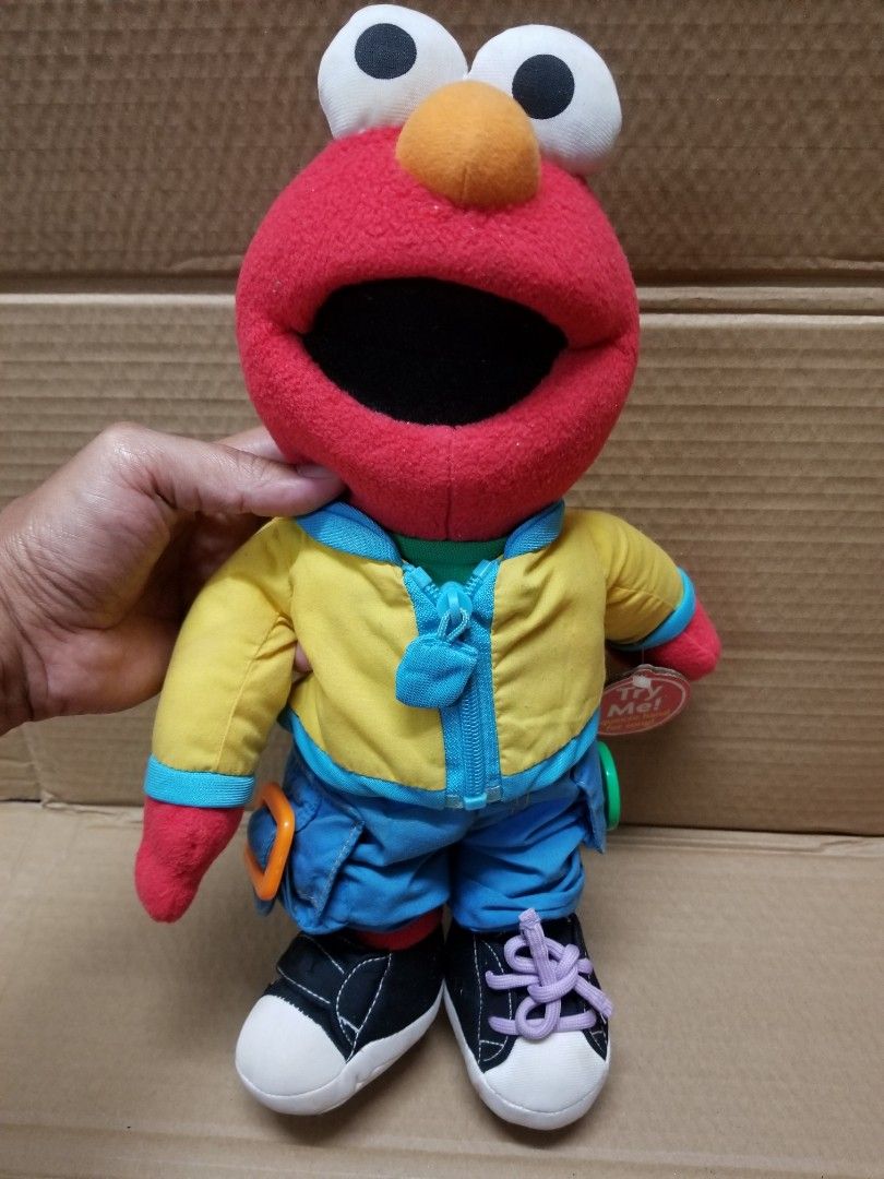 Sesame street elmo & ernie plush toy, Hobbies & Toys, Collectibles ...
