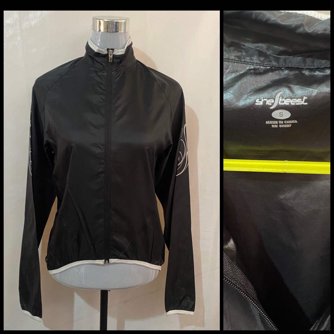 Shebeest (Packable-active wear), Women's Fashion, Activewear on Carousell