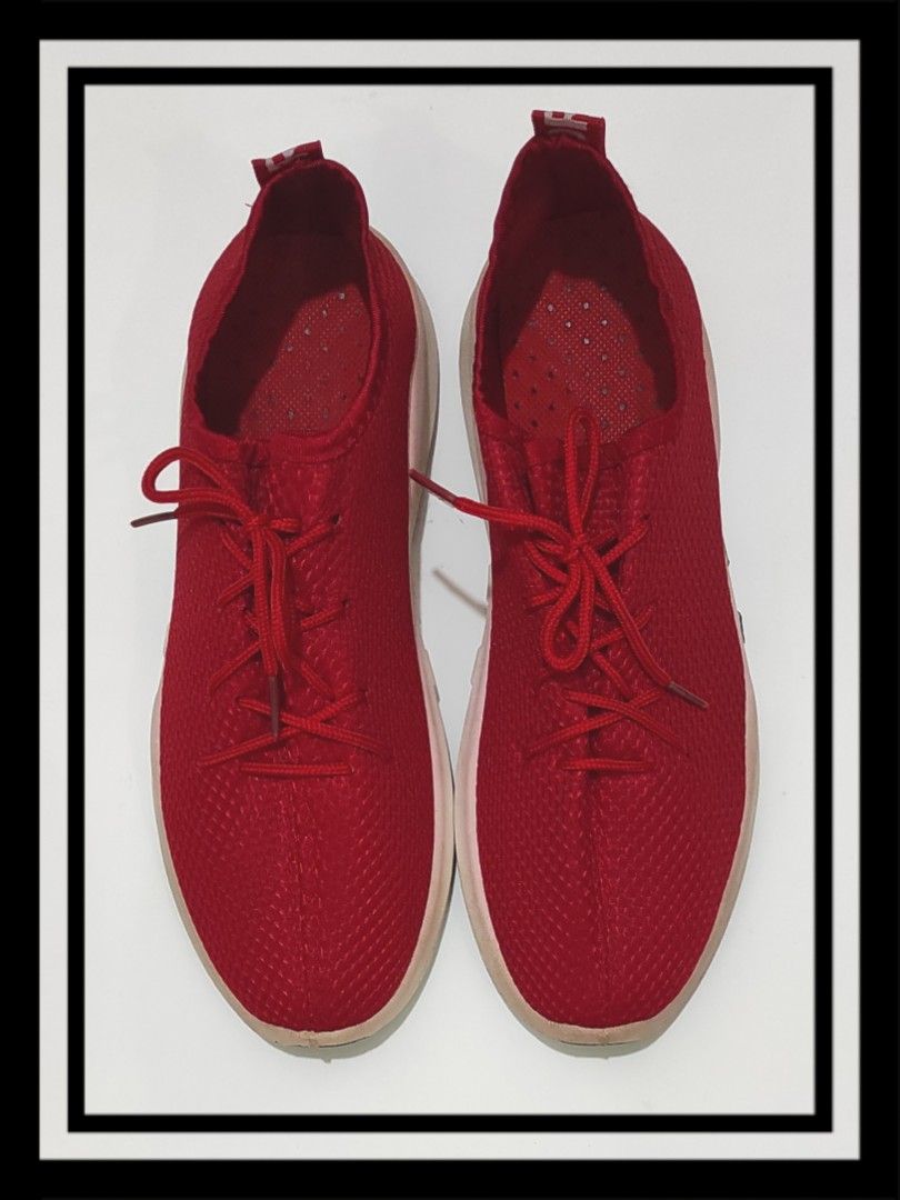 Sneaker Pria Tertera Diskripsi Lengkap, Fesyen Pria, Sepatu , Sneakers ...