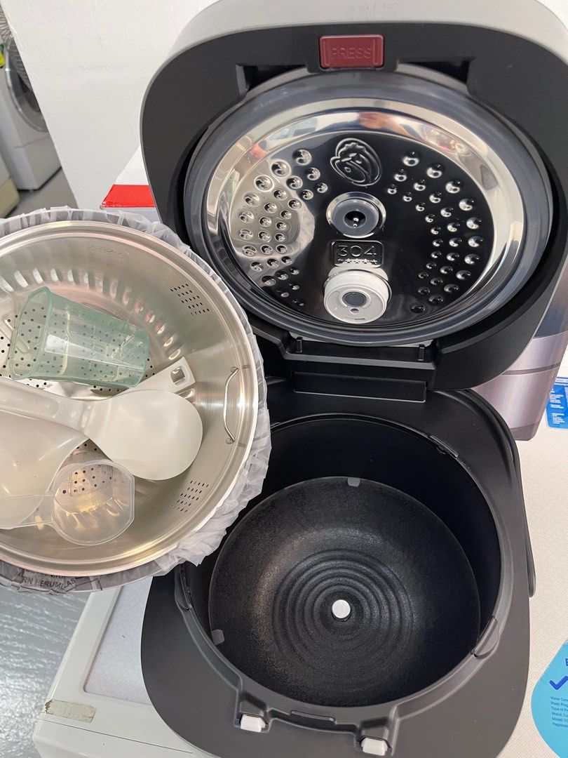 TOSHIBA RC-18ISPS LOW GI IH RICE COOKER (1.8L) Display Set $200, TV ...