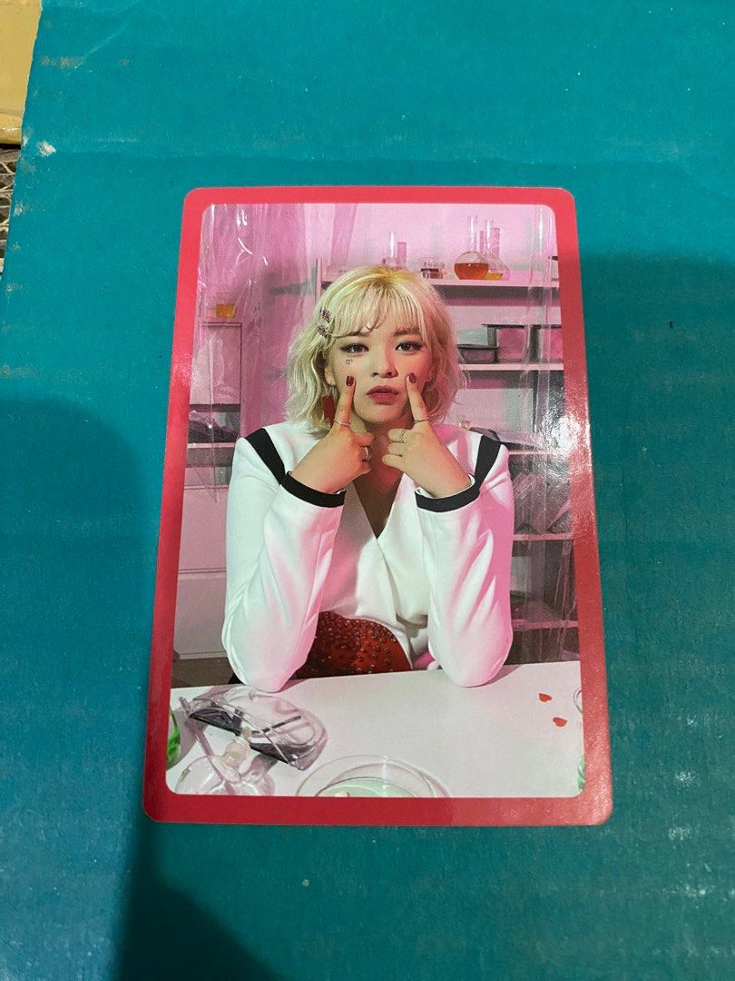 Twice pob, Hobbies & Toys, Memorabilia & Collectibles, K-Wave on Carousell