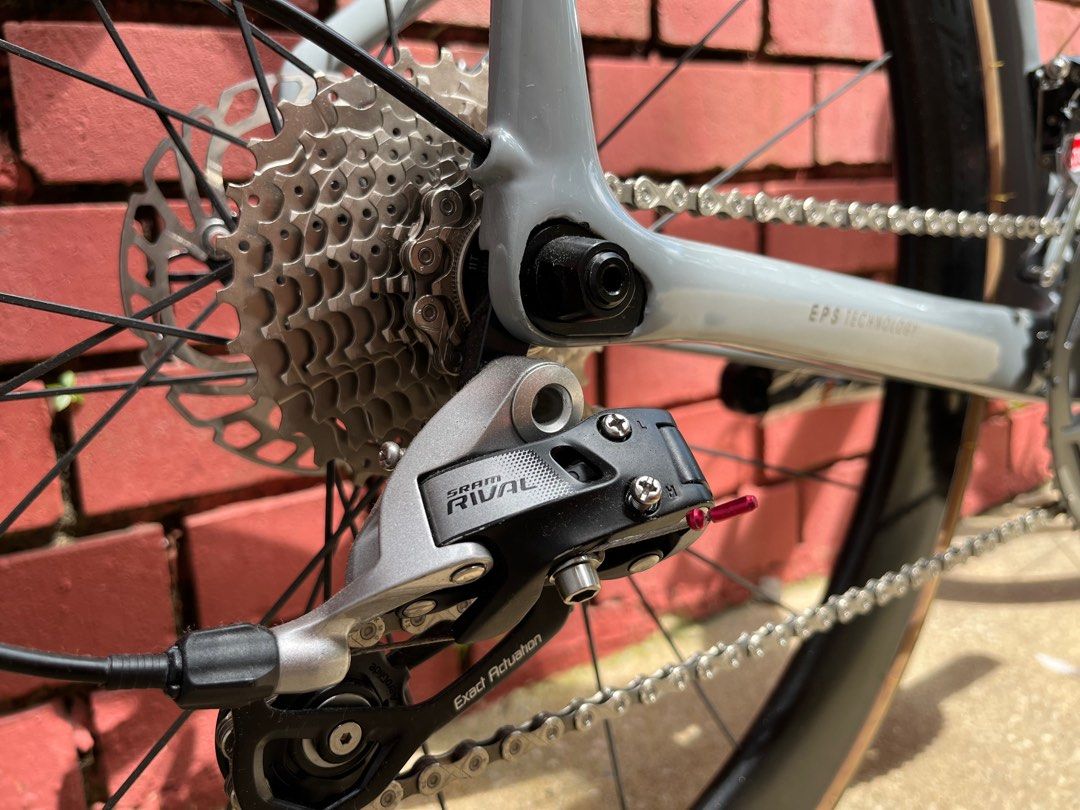 Twitter cyclonePro Disc Cement gray, Sports Equipment, Bicycles & Parts ...