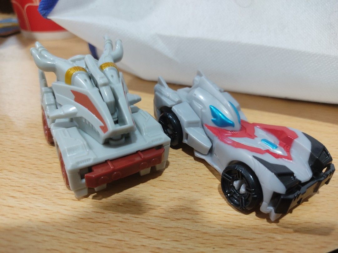 Ultraman Ultra Vehicle, Ultraman Geed & Galactron, Hobbies & Toys, Toys ...