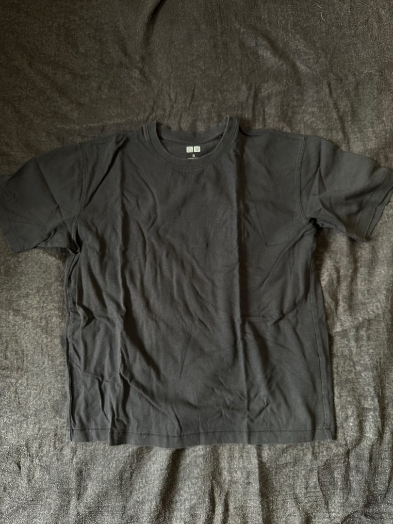 Uniqlo Basic Shirt, Men's Fashion, Tops & Sets, Tshirts & Polo Shirts ...