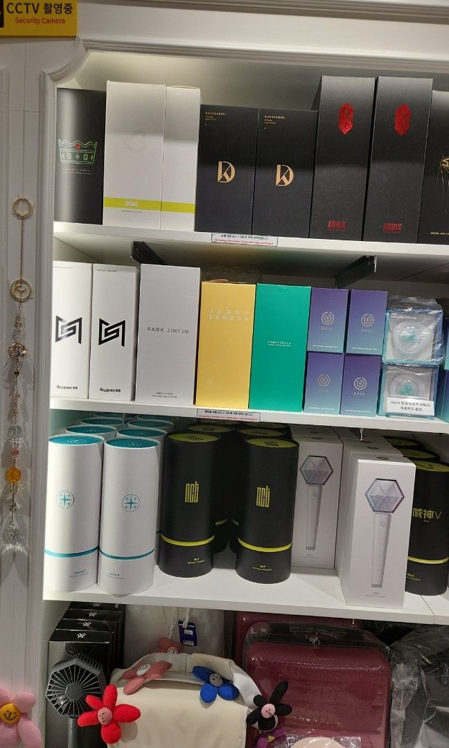 WTS LIGHTSTICK NCT WAYV BLACKPINK RED VELVET GIDLE SHINEE SUPERM TREASURE STAYC AESPA ITZY EXO ...