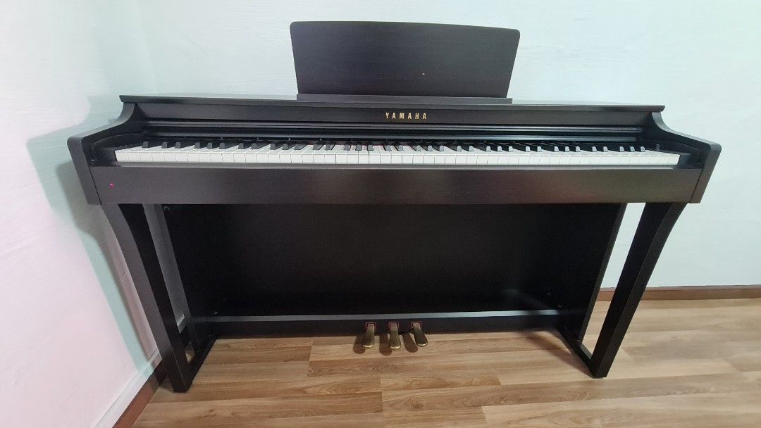 Yamaha Clavinova CLP-625 with Sound Demo, Hobbies & Toys, Music & Media, Musical Instruments on ...