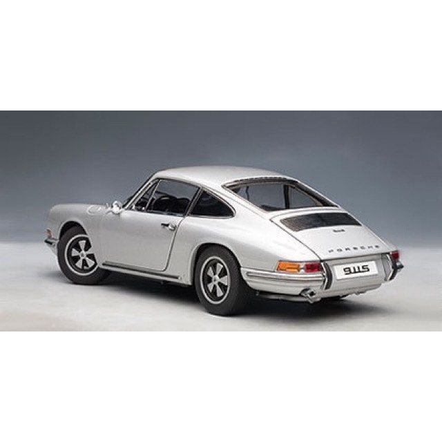 1/18 Porsche 911 S Autoart, Hobbies & Toys, Toys & Games on Carousell